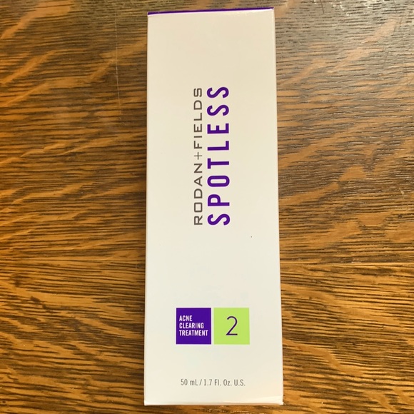 Rodan + Fields | Skincare | Spotless Acne Clearing Treatment | Poshmark